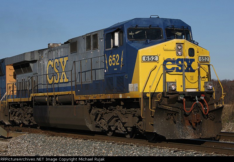 CSX 652